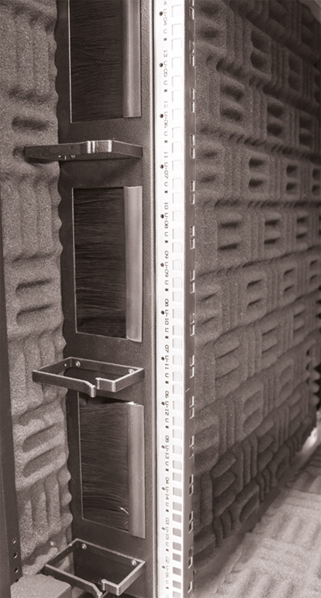 LANDE ES4207117/B-L ACOUSTIC RACK CABINET 17U, 750 wide, 1130 deep ...