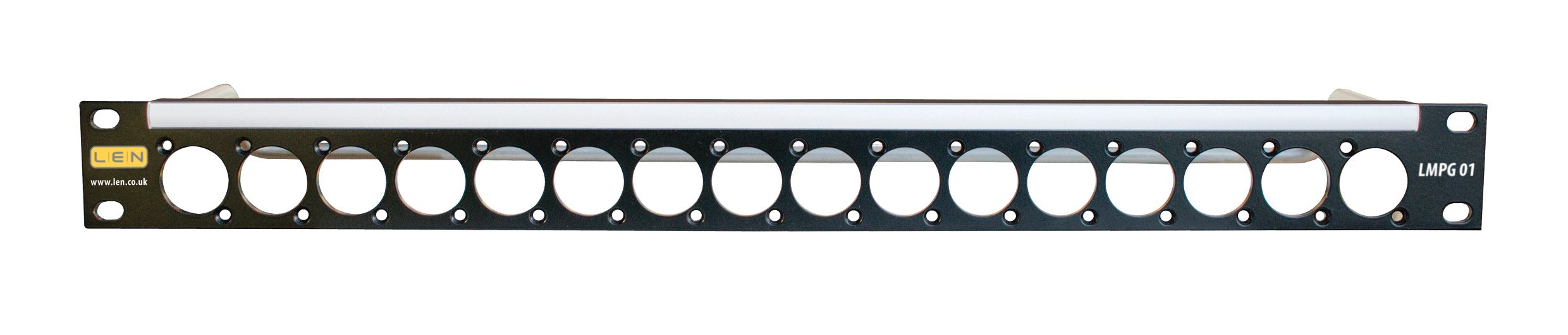 LEN LMPG01 RACK PANEL For 16x video isolators, 1U